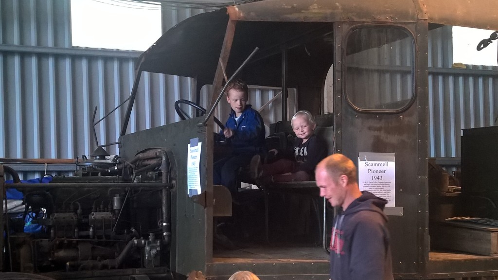 VIC 27 | The steam puffer "Auld Reekie"